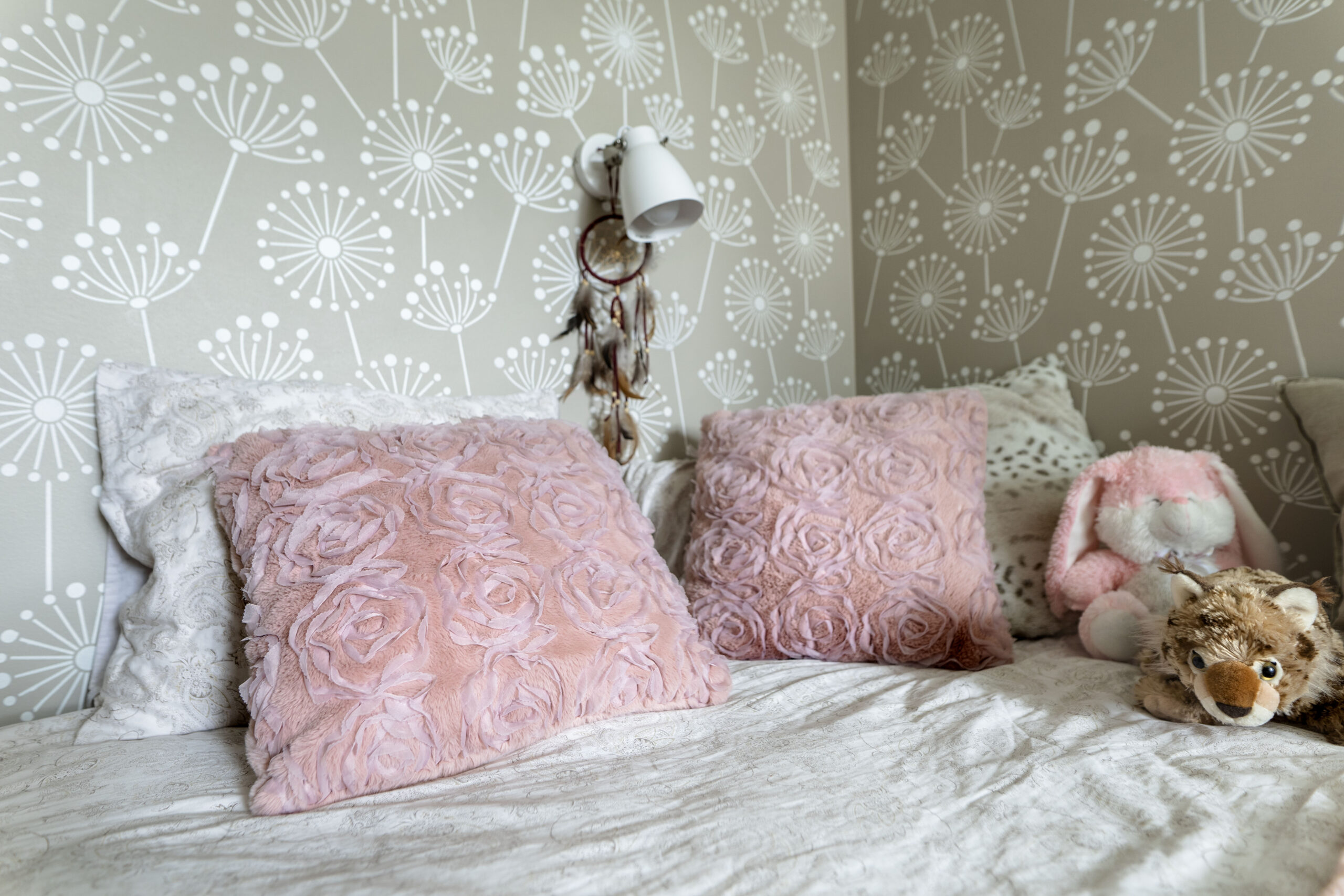 DANDELION PUFFS – Stencilit