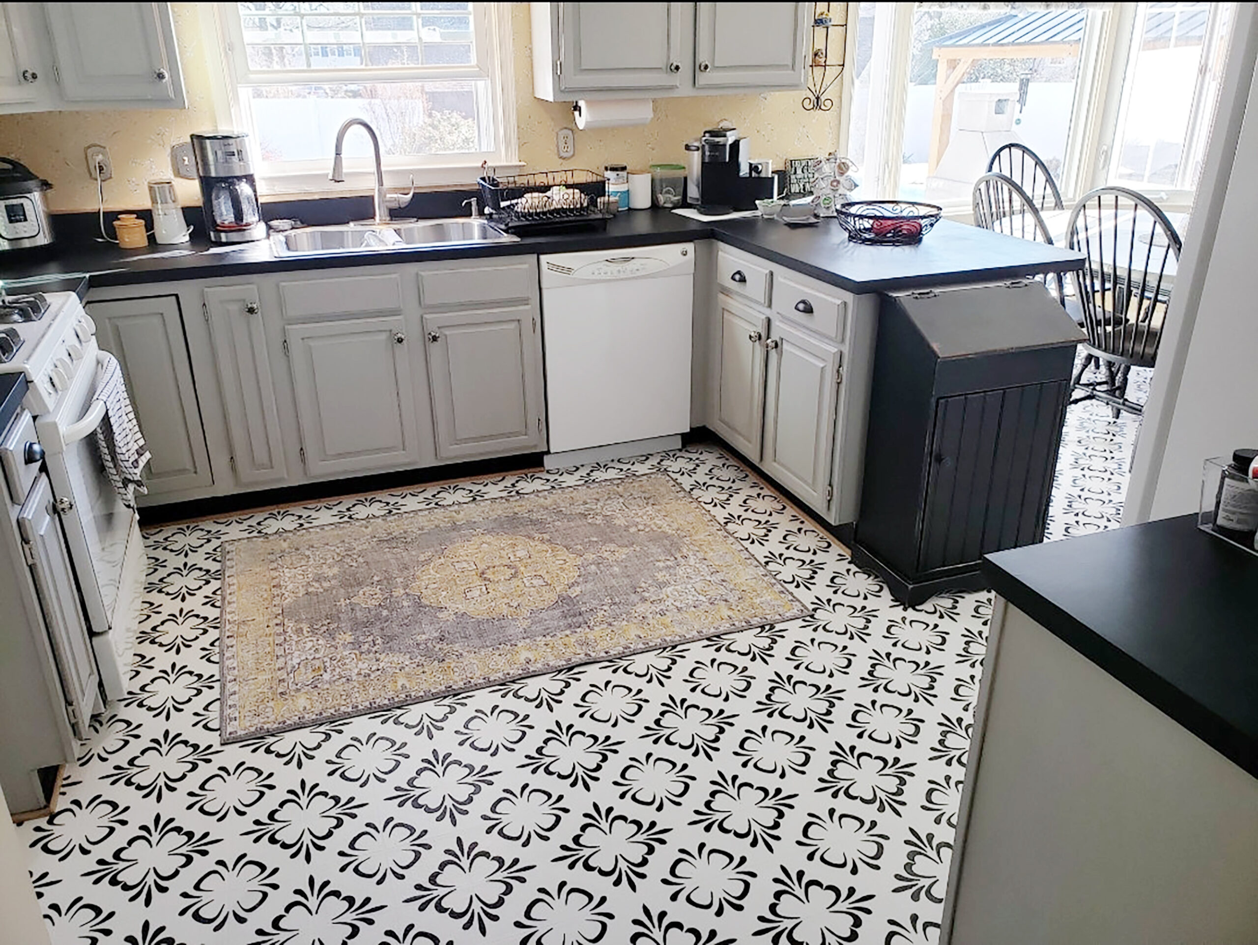 AEGEAN TILE – Stencilit